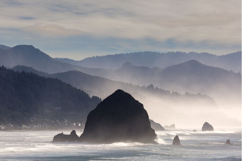 Haystack Rock in Cannon Beach Wallpaper - Murals Your Way