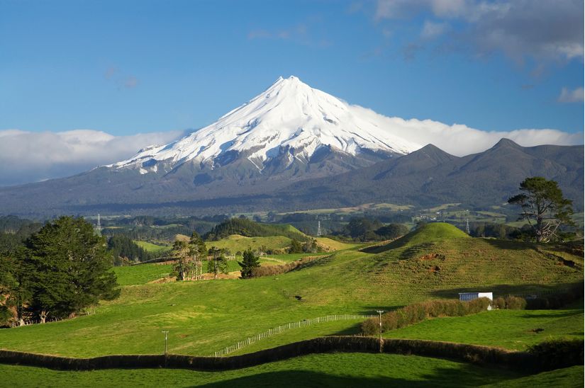 Taranaki, New Zealand Wallpaper Mural - Murals Your Way