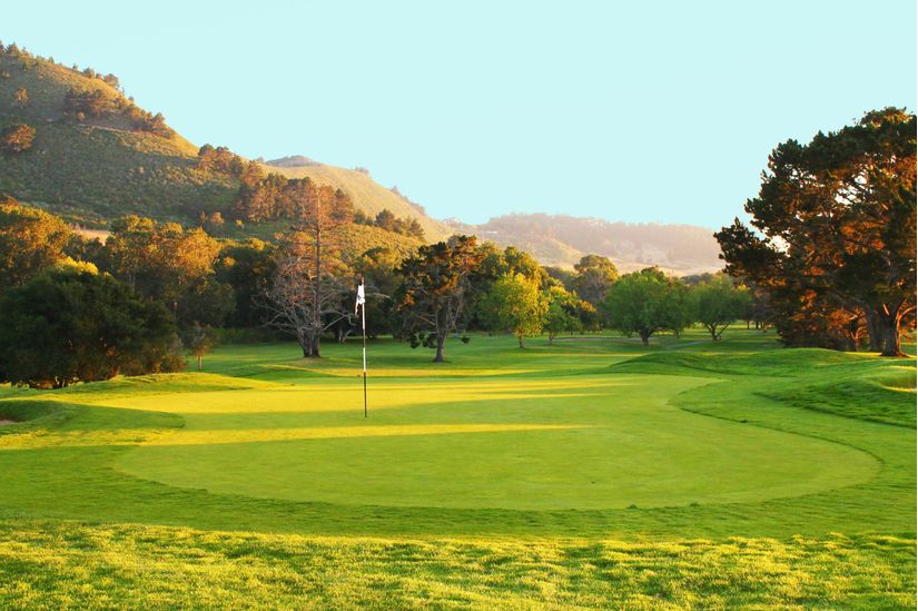 18th Hole Golf Course Mural - Murals Your Way