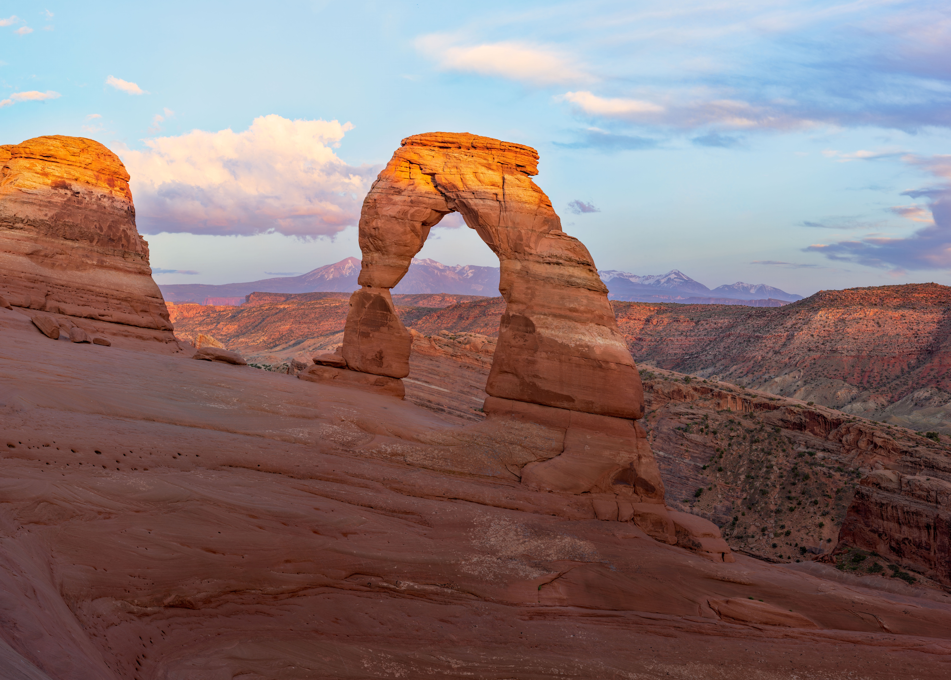 Delicate Arch Sunset Wall Mural - Murals Your Way